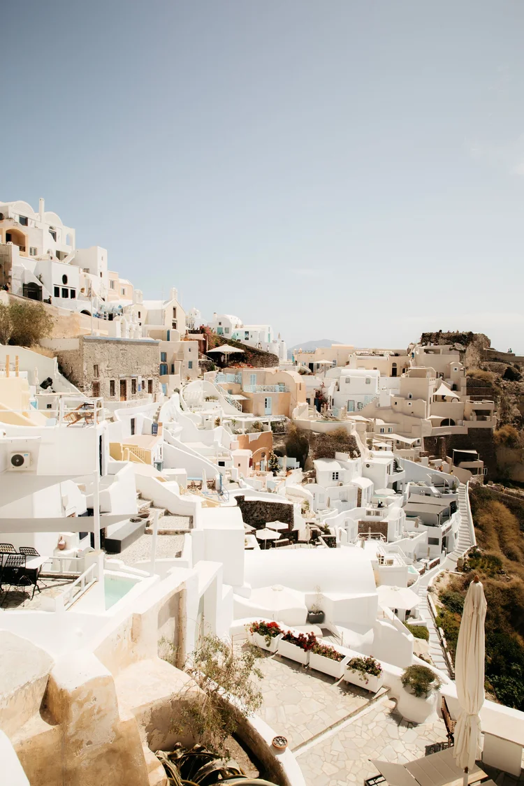 A Guide to Oia: Santorini's Most Famous cliffside Village — the weithouse