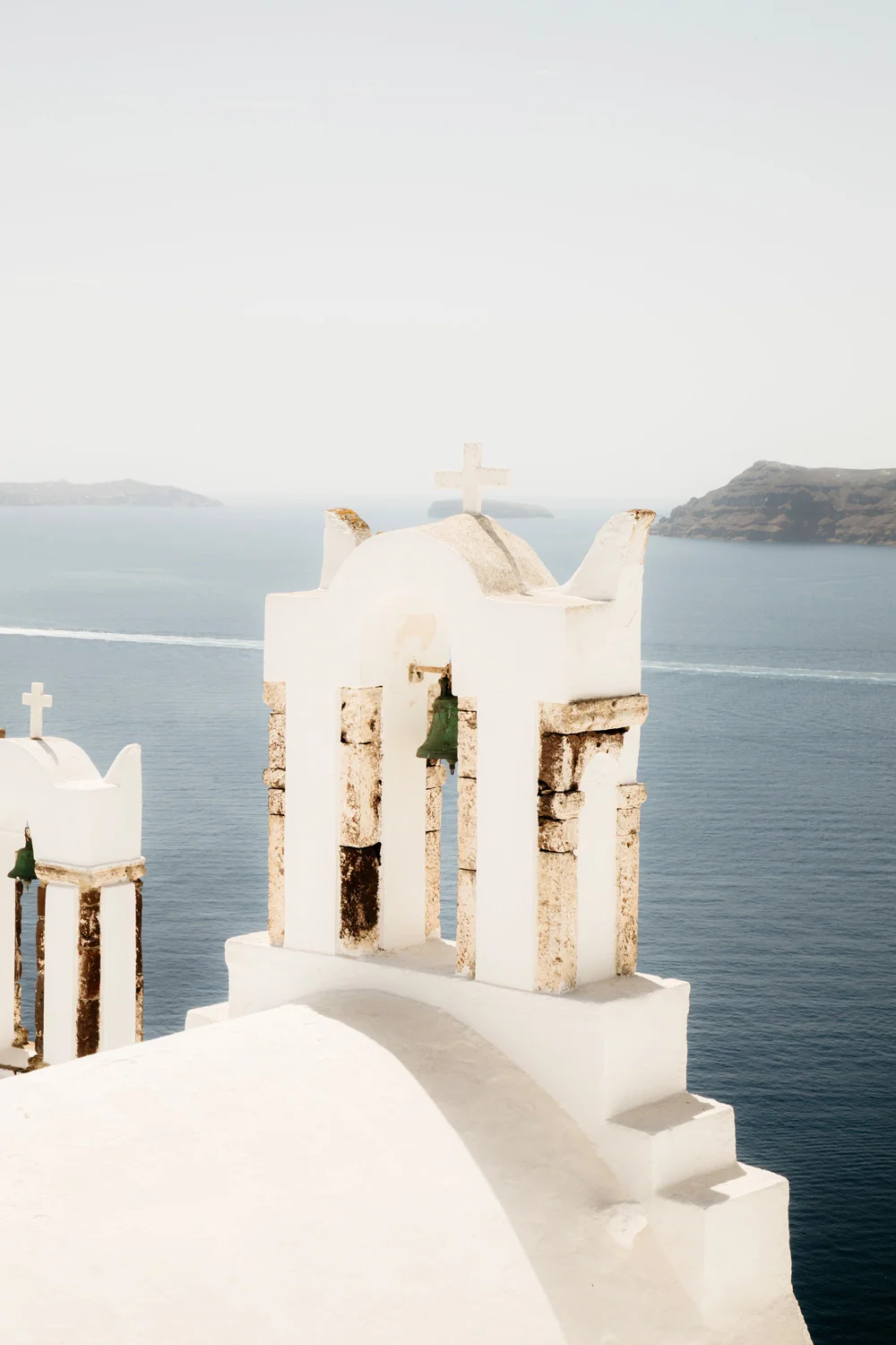 A Guide to Oia: Santorini's Most Famous cliffside Village — the weithouse