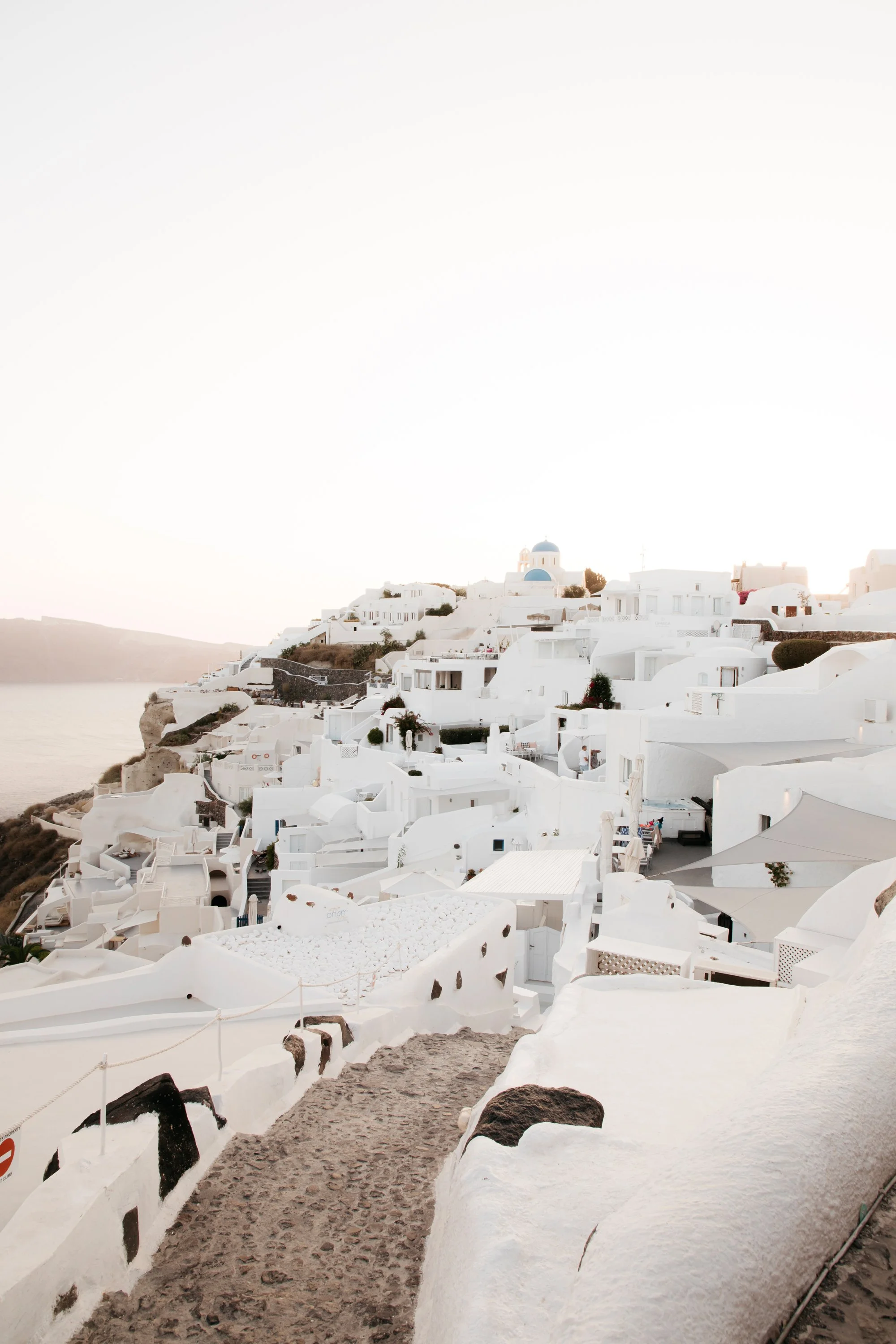 A Guide to Oia: Santorini's Most Famous cliffside Village — the weithouse