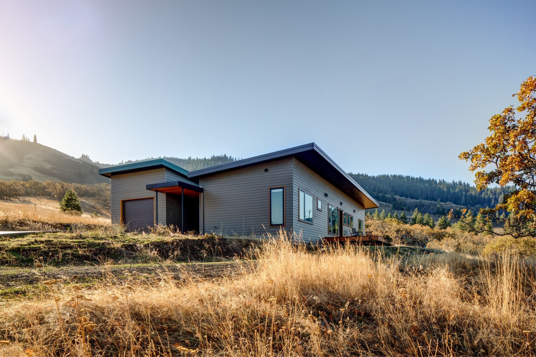 Saga Design + Build Architecture Studio Hood River