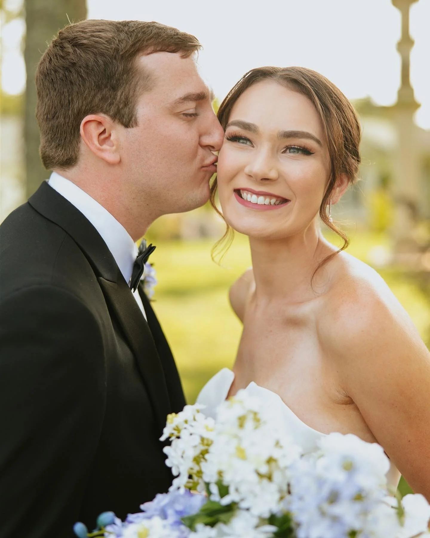 Sandra Makeup Artistry: Hair & Makeup