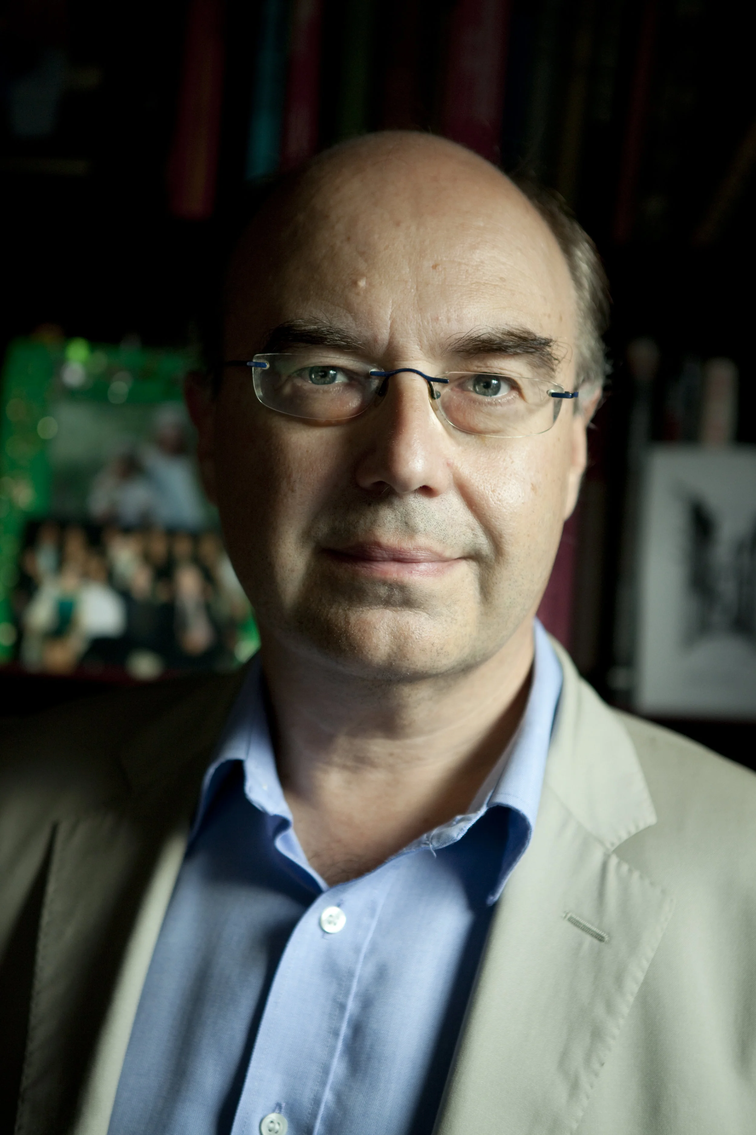 About — David Edgerton