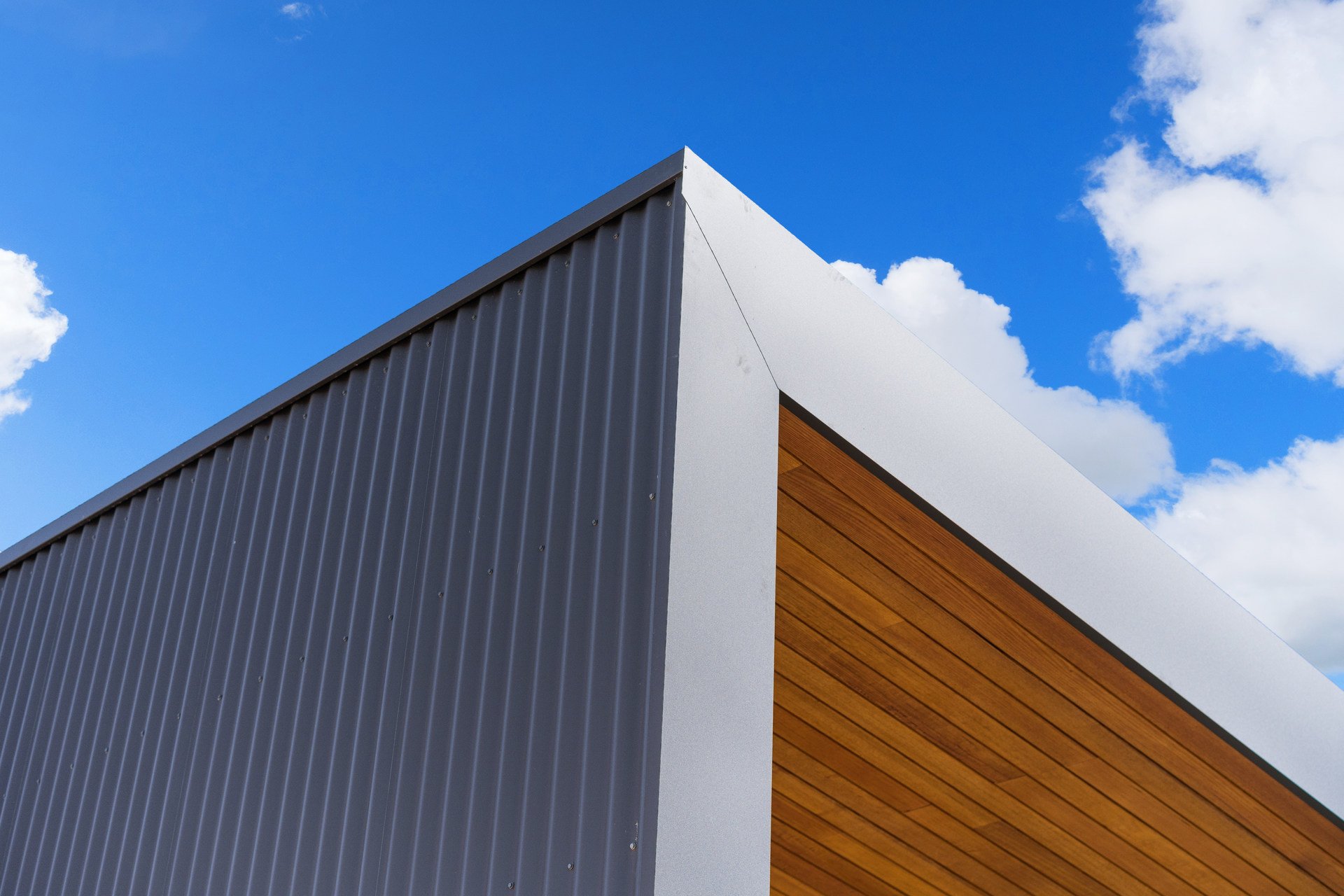 ALDERBURY — leanhaus