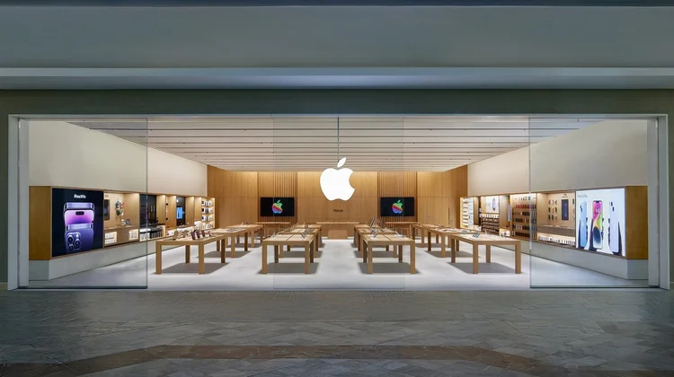 Apple Store — Lakeside Shopping