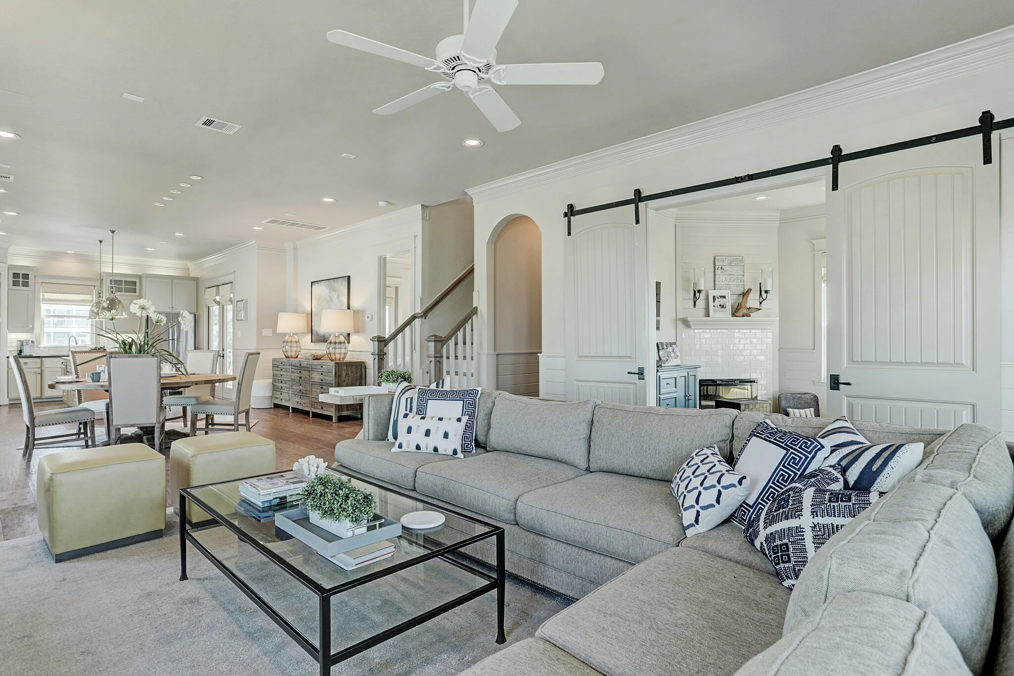 Julie Goudie Interiors | Houston Home Decorator