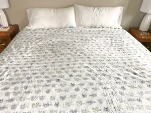 How to Make a Duvet Cover from Sheets: A Simple DIY Guide for Custom ...