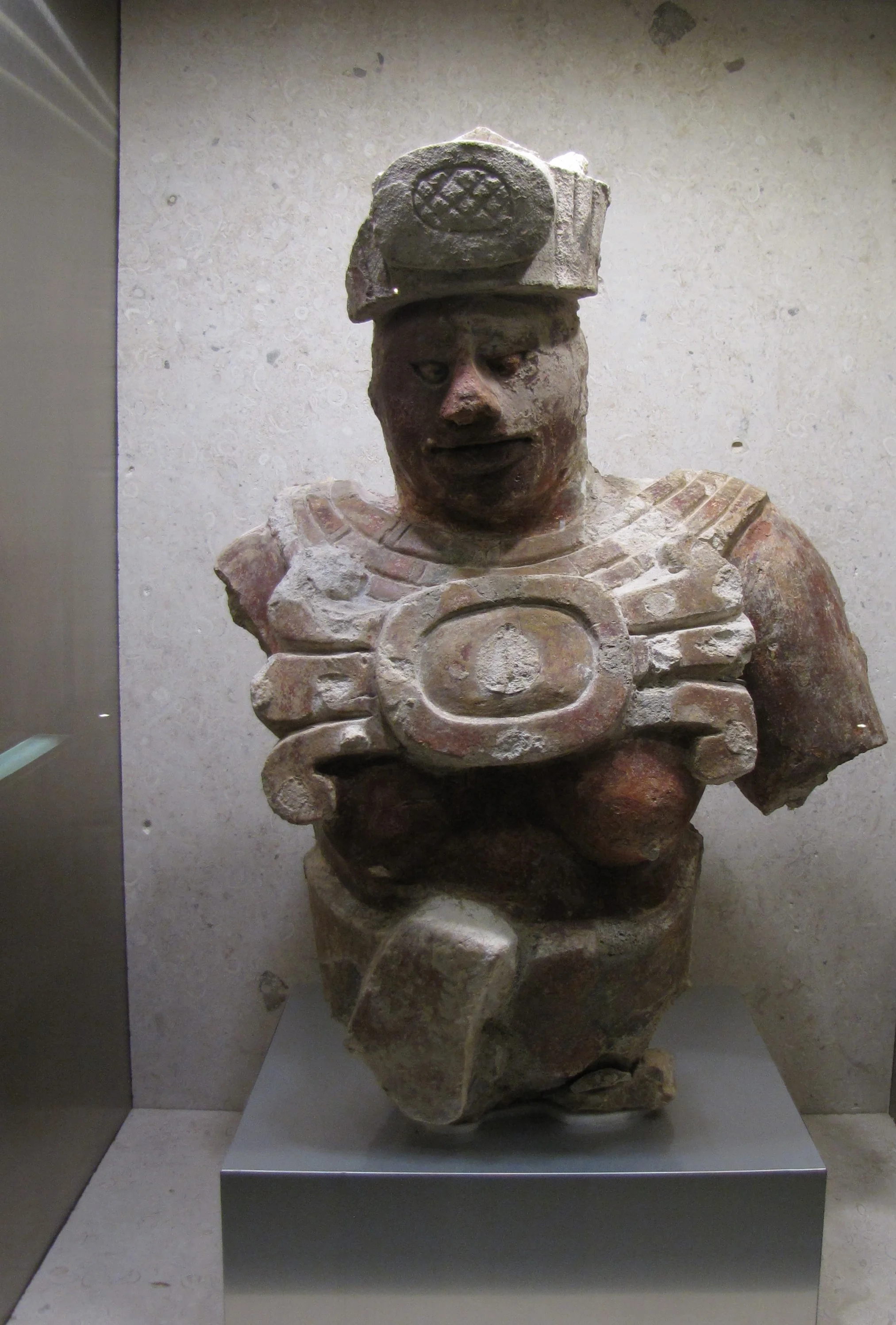 Drama, humor, and naturalism in Maya sculptures of the human form ...