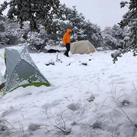 Winter Camping Tips: A Guide to Cold-Weather Comfort