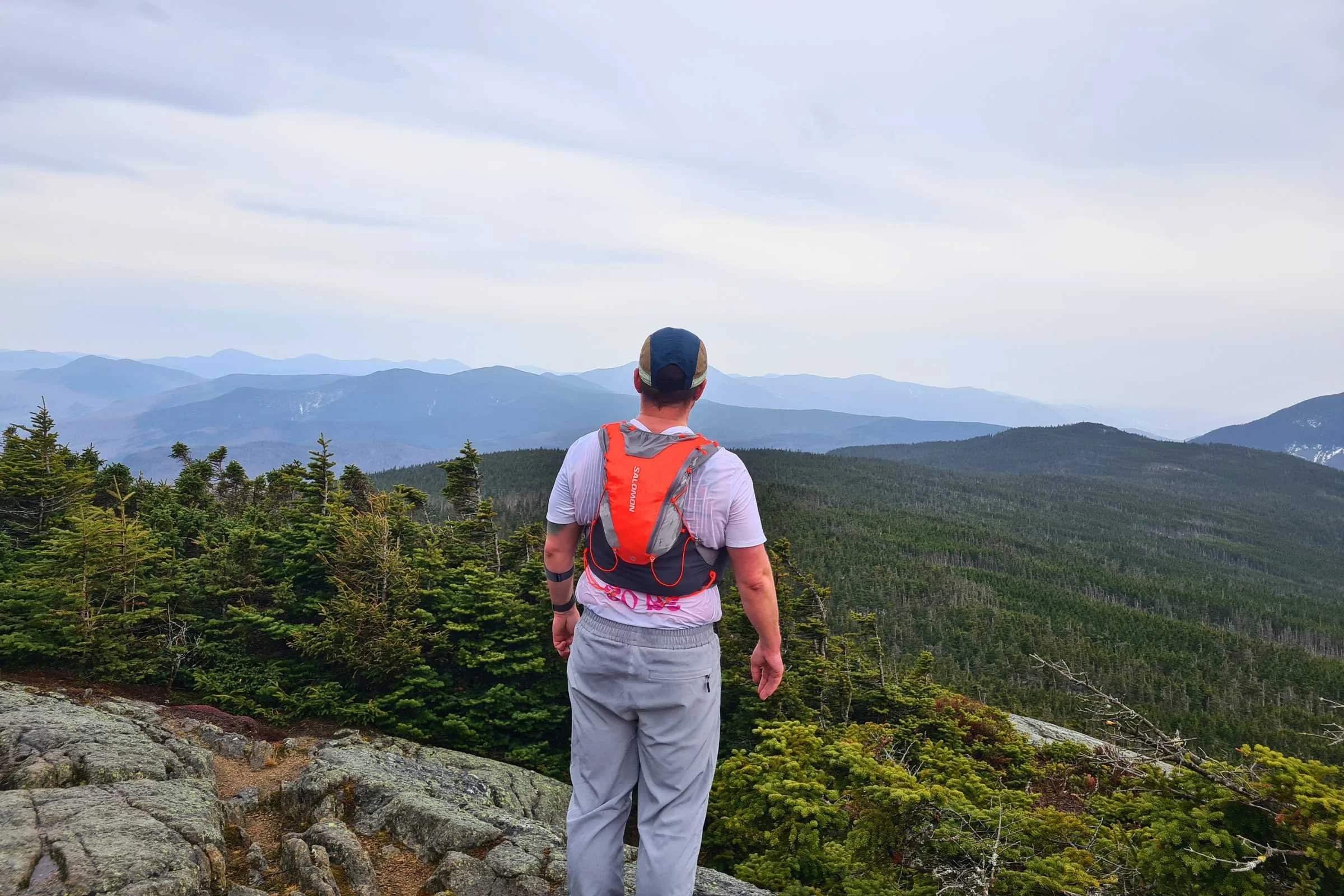 Salomon Adv Skin 12 Running Hydration Vest Review (Tested)