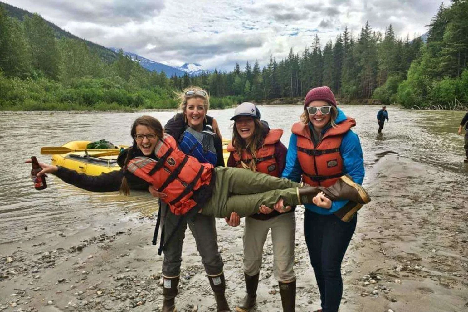 The Best Life Jackets and Personal Flotation Devices (PFD) — Treeline ...