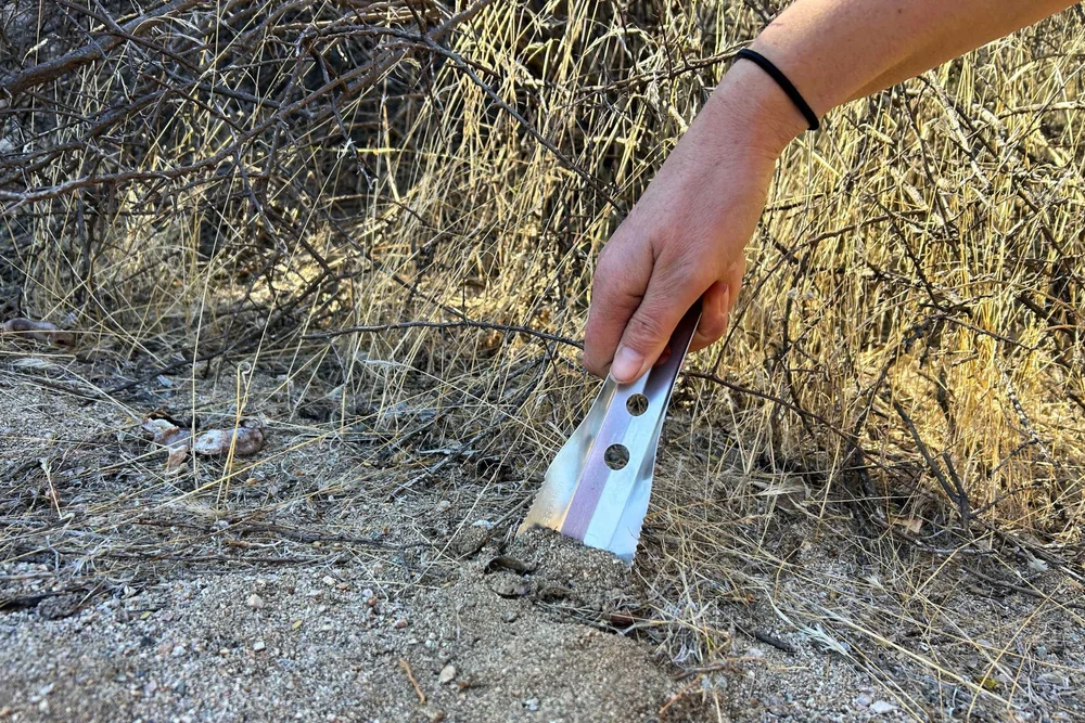 6 Best Backpacking Trowels of 2026 (Field-Tested)