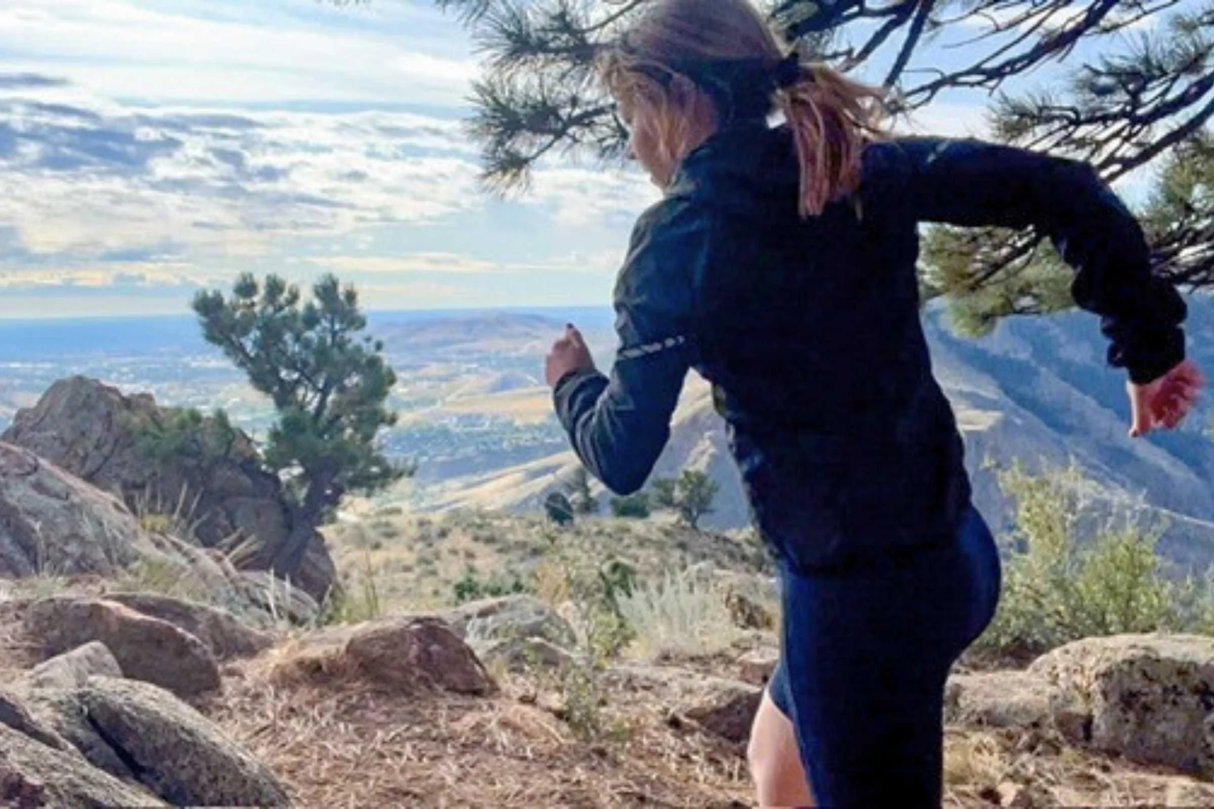 8 Best Women's Windbreaker Jackets of 2025 (Tested)