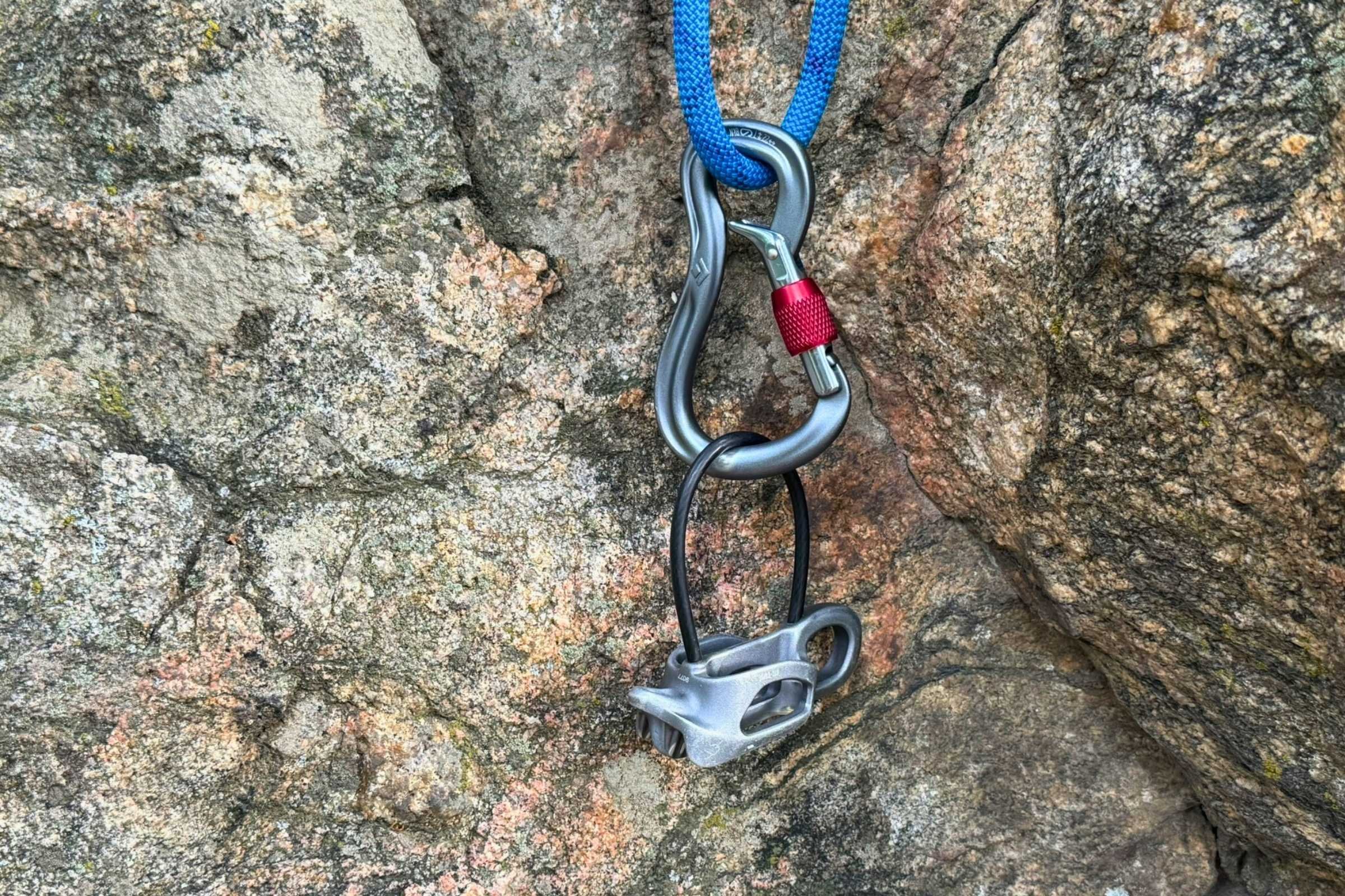 9 Best Climbing Carabiners of 2026 (Tested & Reviewed)