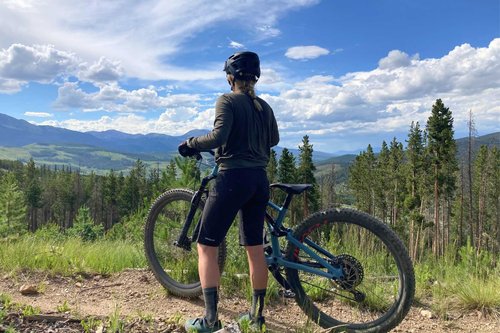 9 Best Women's MTB Shorts of 2026 (Trail-Tested)