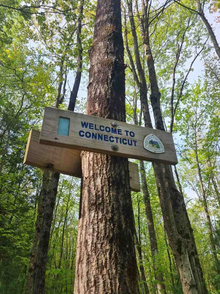 Hiking and Thru-hiking Guide to the New England Trail (NET)