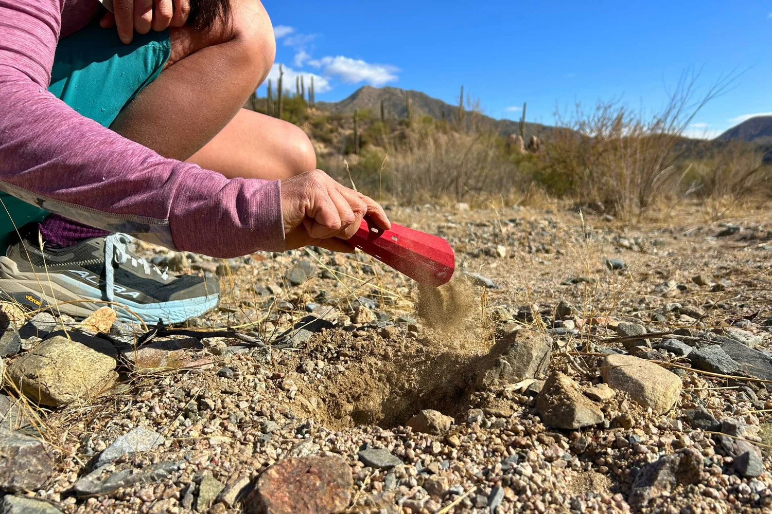 6 Best Backpacking Trowels of 2026 (Field-Tested)