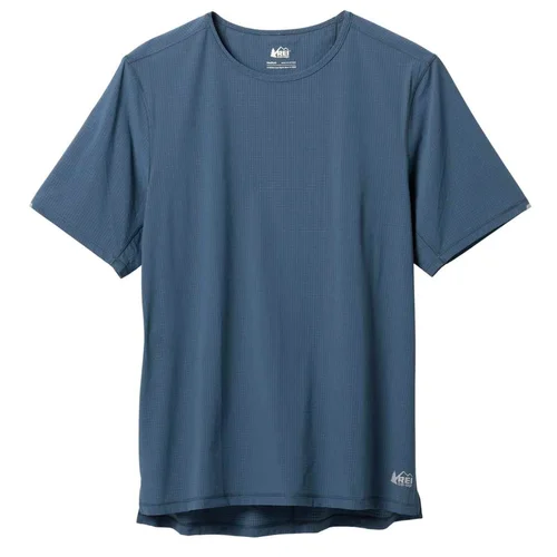 Building a Lightweight Running Kit With REI Swiftland Gear