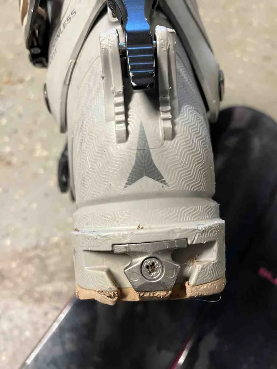 Ski Bindings: What are They and How to Choose