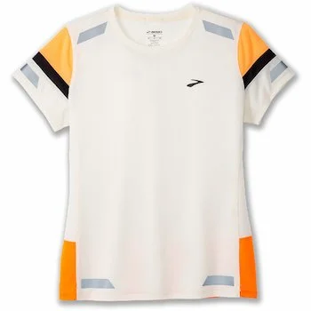 Best Reflective Gear for Running in the Dark (Tested)
