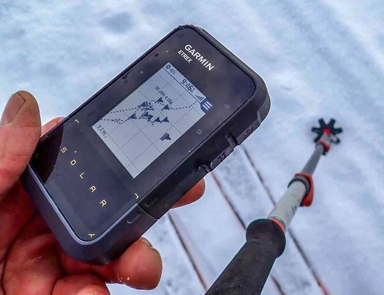 Garmin eTrex Solar Handheld GPS Never Needs Charging. That's the Whole ...