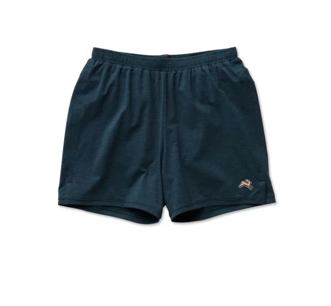 Best Men's Trail Running Shorts of 2023 — Treeline Review