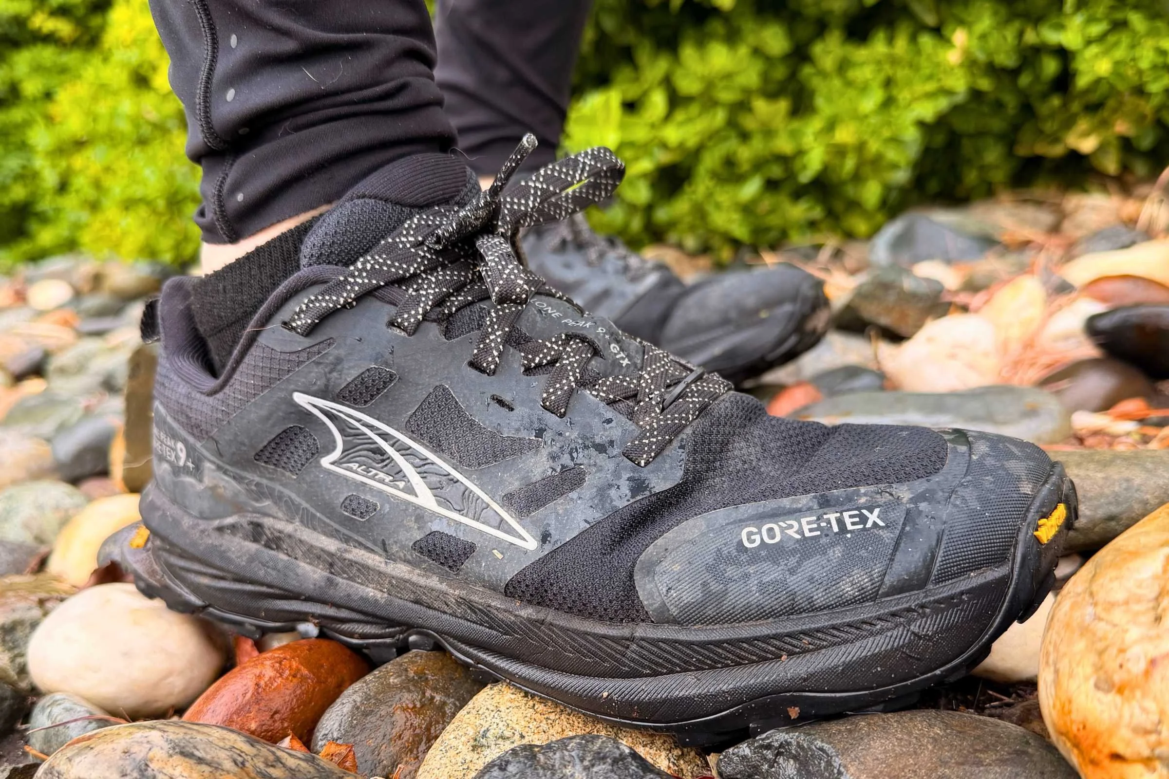 Altra Lone Peak 9+ GTX Trail Running Shoes Review (Tested)