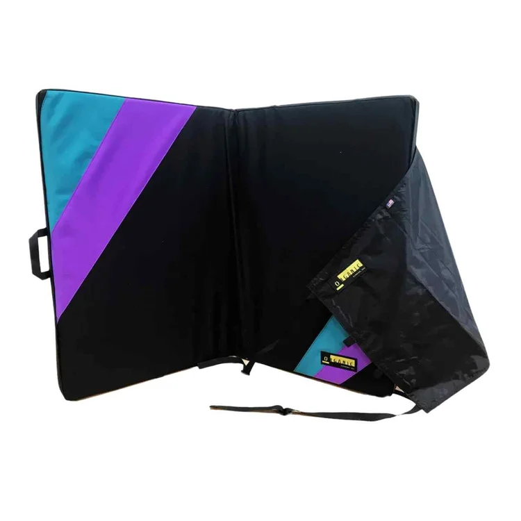 Best Bouldering Crash Pads of 2026 (Tested & Reviewed)
