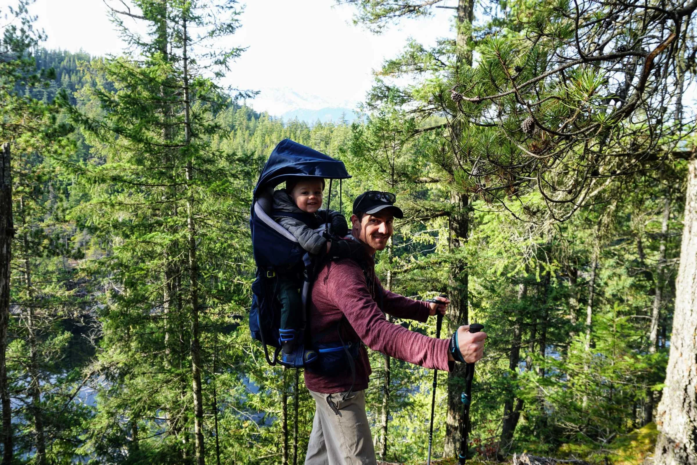 Deuter Kid Comfort Child Carrier Review: A Comfortable and Supportive ...