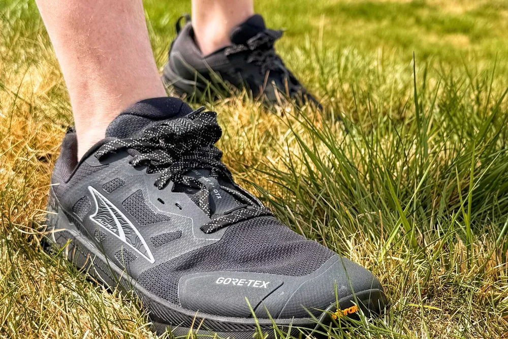 Altra Lone Peak 9+ GTX Trail Running Shoes Review (Tested)