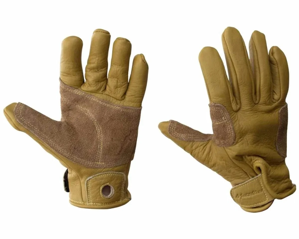 8 Best Climbing Gloves of 2026 (Tested & Reviewed)