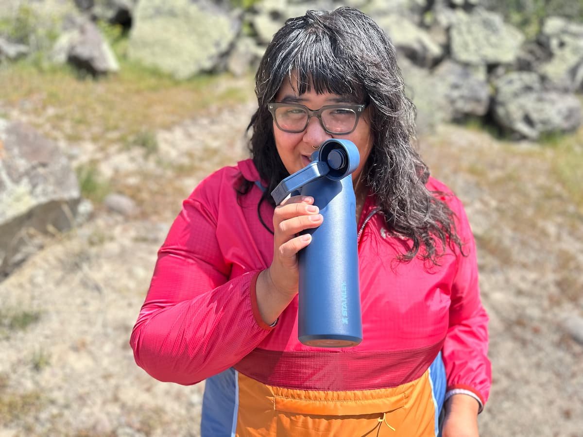 5 Best Water Bottles for Hiking of 2024 (Tested)