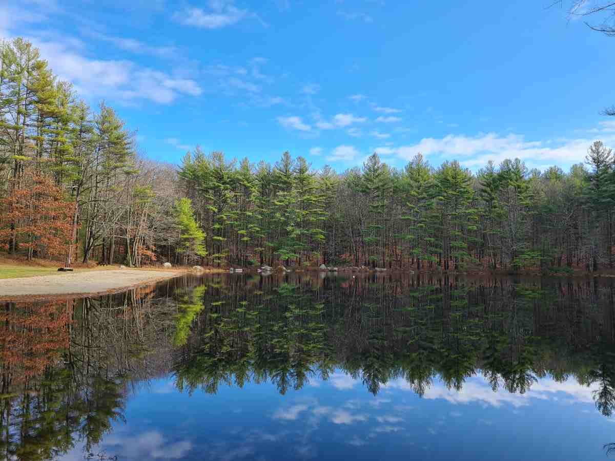 Hiking and Thru-hiking Guide to the New England Trail (NET)