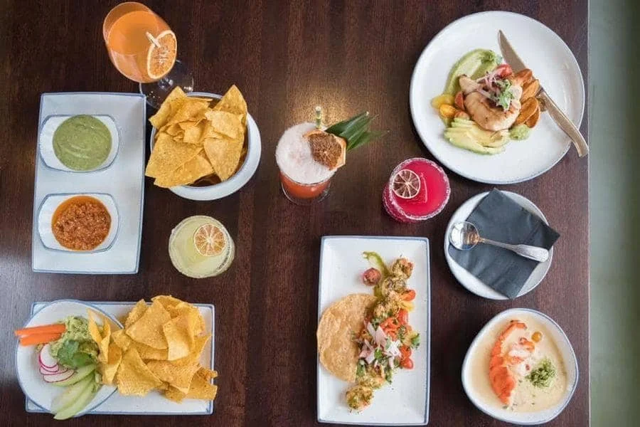 Home — LoLo Restaurant Group