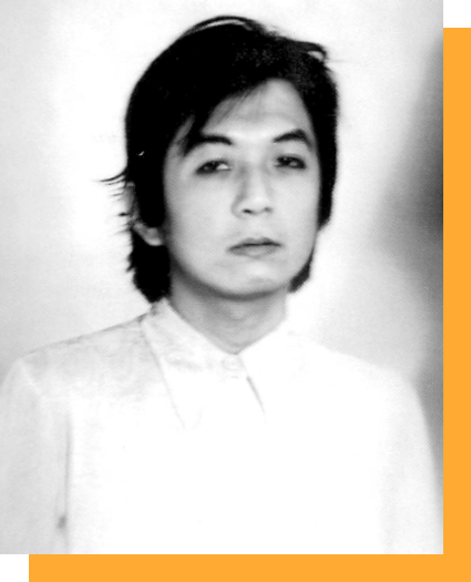 Damien Sin / Bio — poetry.sg