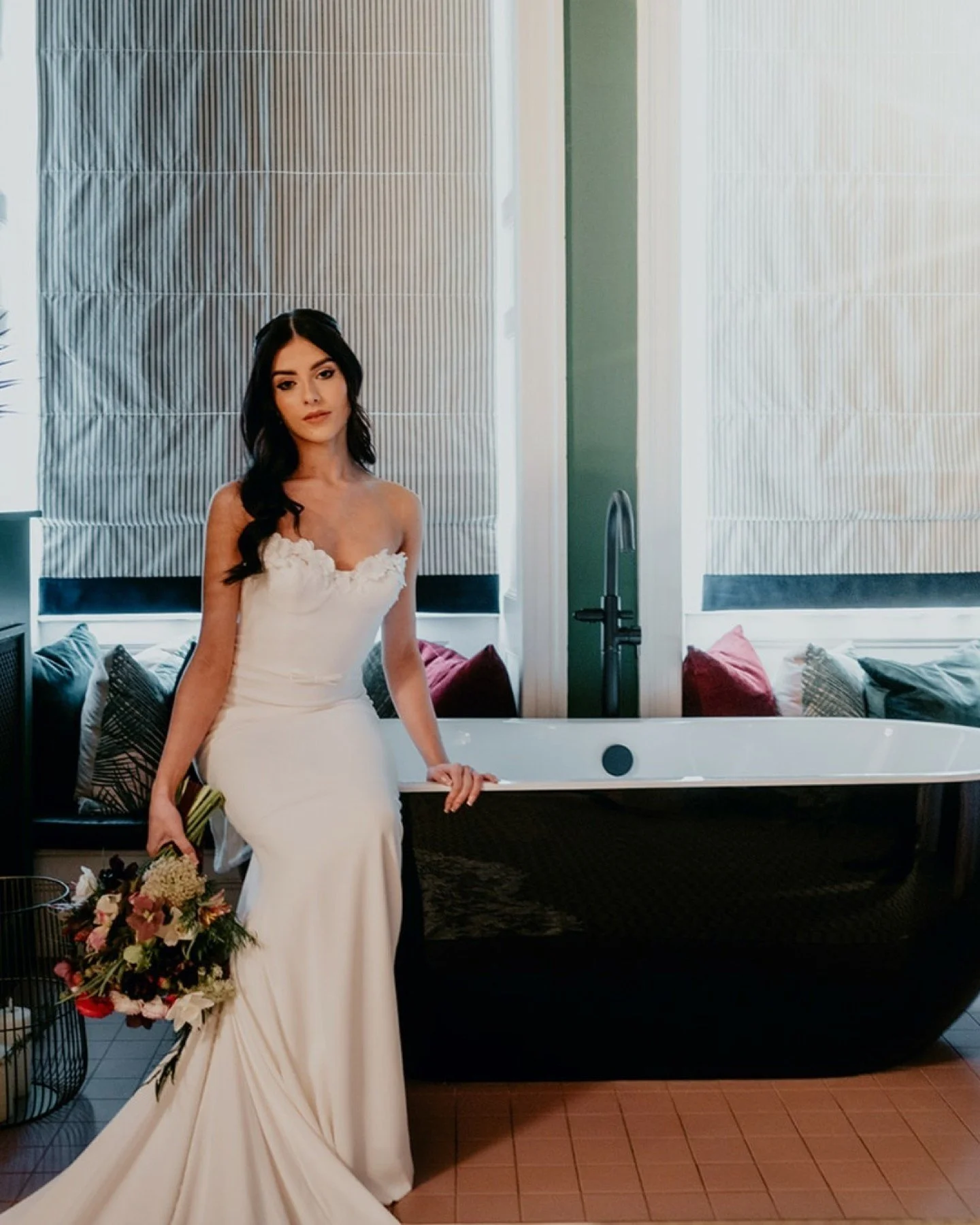 & Wolf Bridal: Luxe Bridal Boutique in Marlborough, Wiltshire