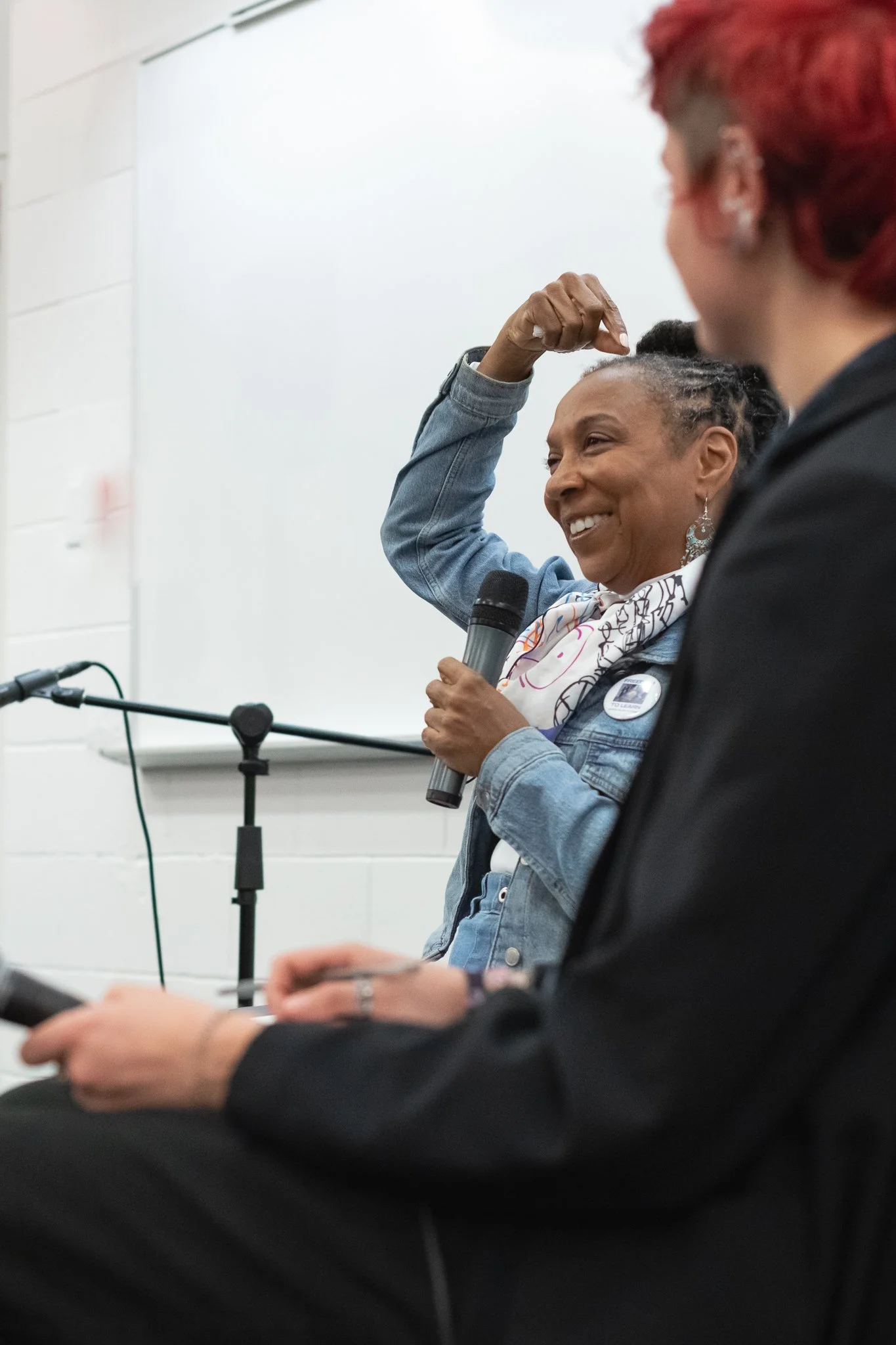Kimberlé Crenshaw en conférence : L’intersectionnalité pour éclairer ...