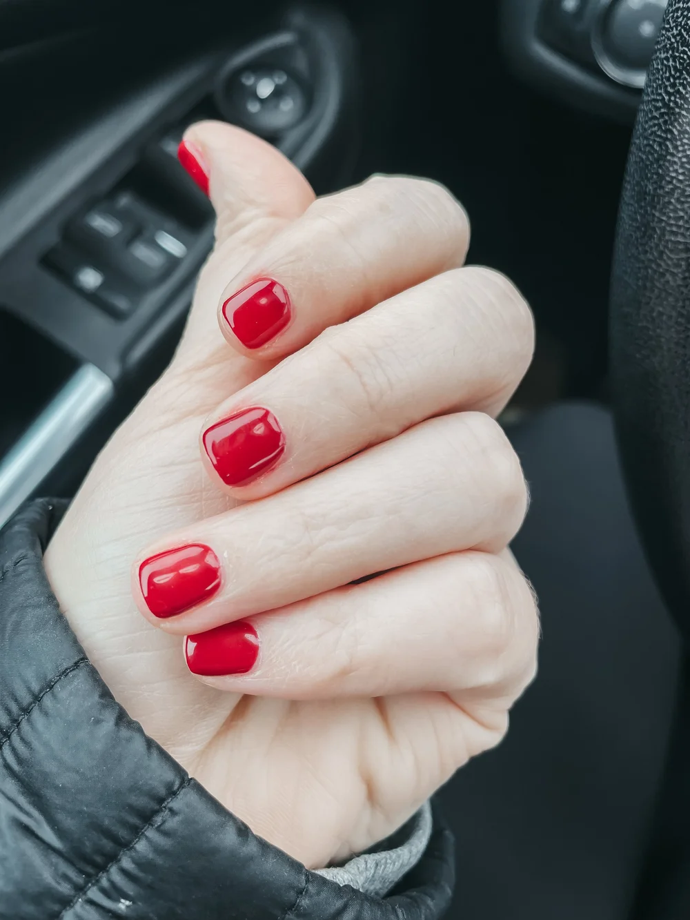 The Best Nail Colors for a Classic Red Nail Manicure — Kristen Kunk ...