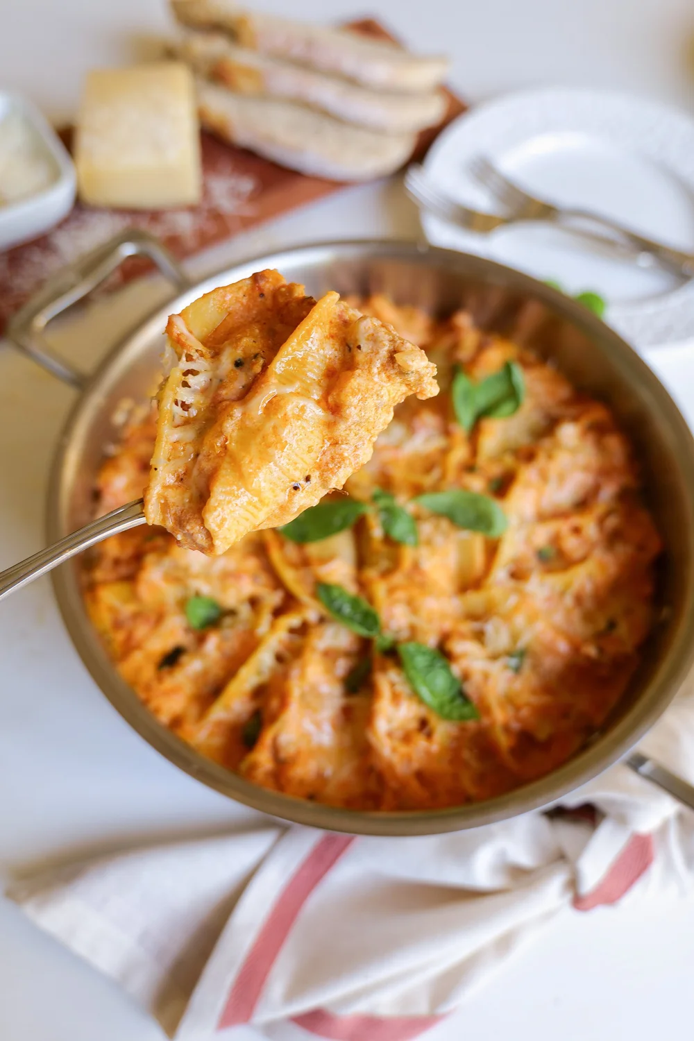 Enjoy Delicious Stuffed Italian Sausage Pasta Shells Tonight! — Amanda ...