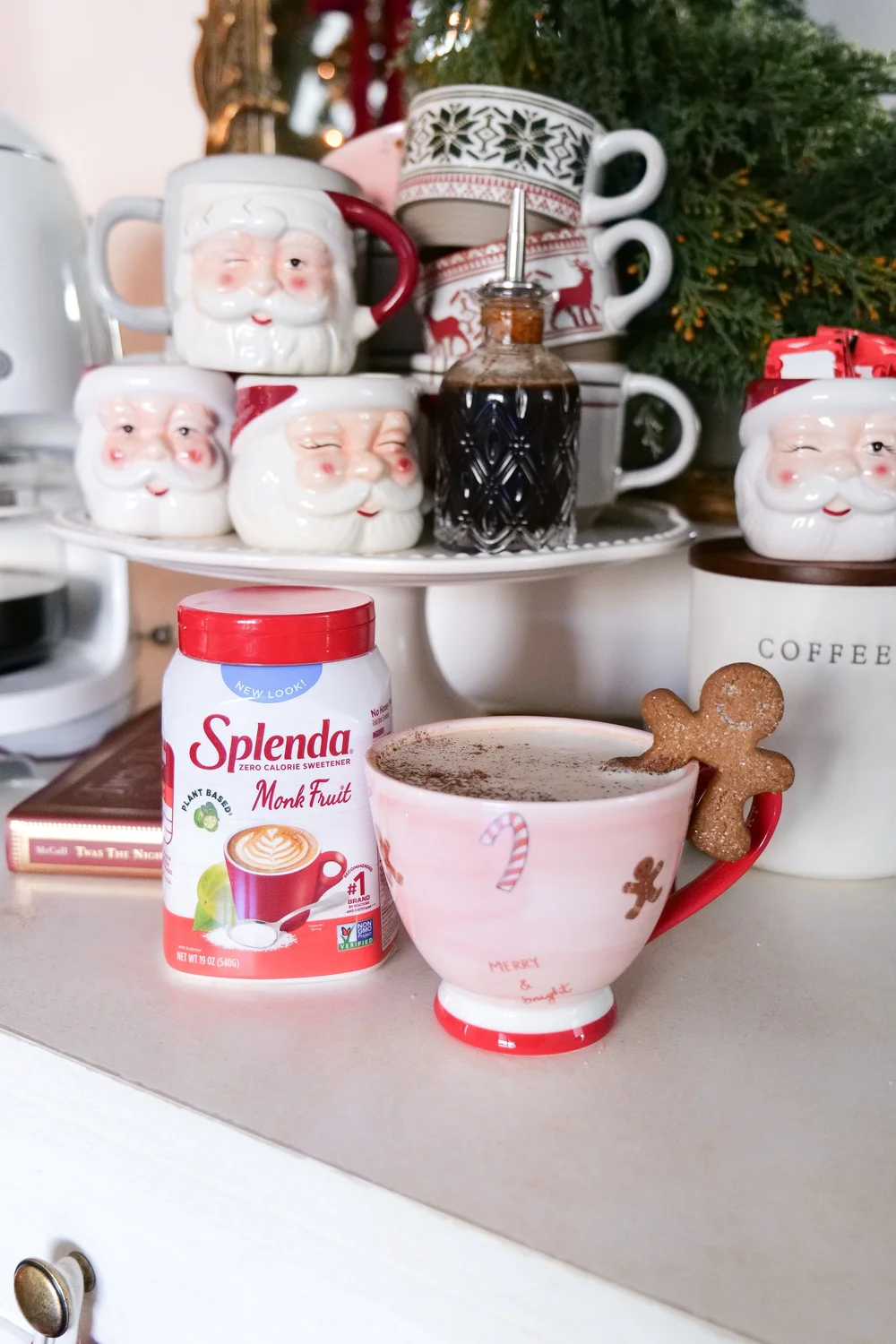 Indulge in Coziness: The Ultimate Homemade Gingerbread Latte Recipe ...