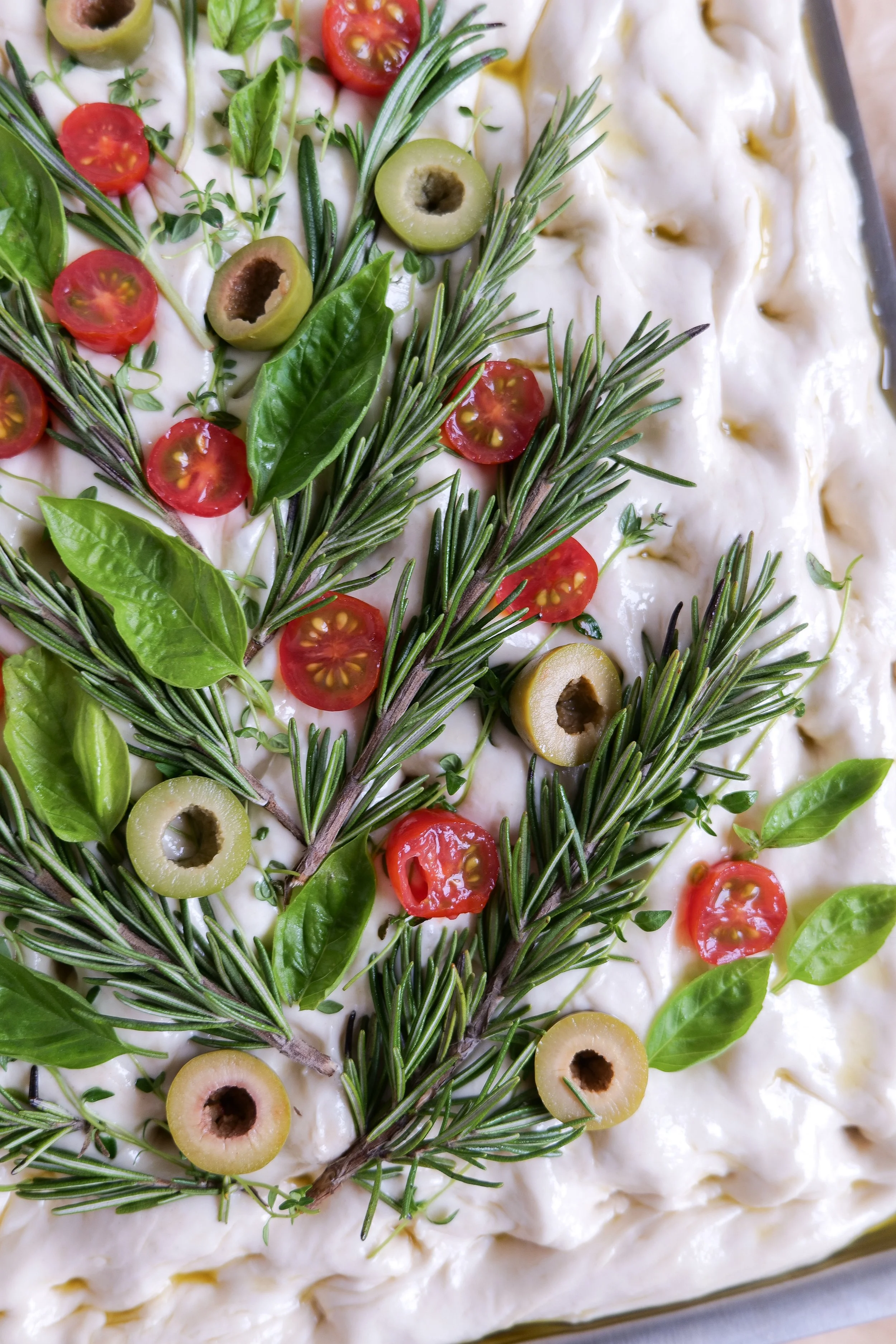 Festive Flavors Unveiled: Crafting a Herb Christmas Tree Focaccia Bread ...