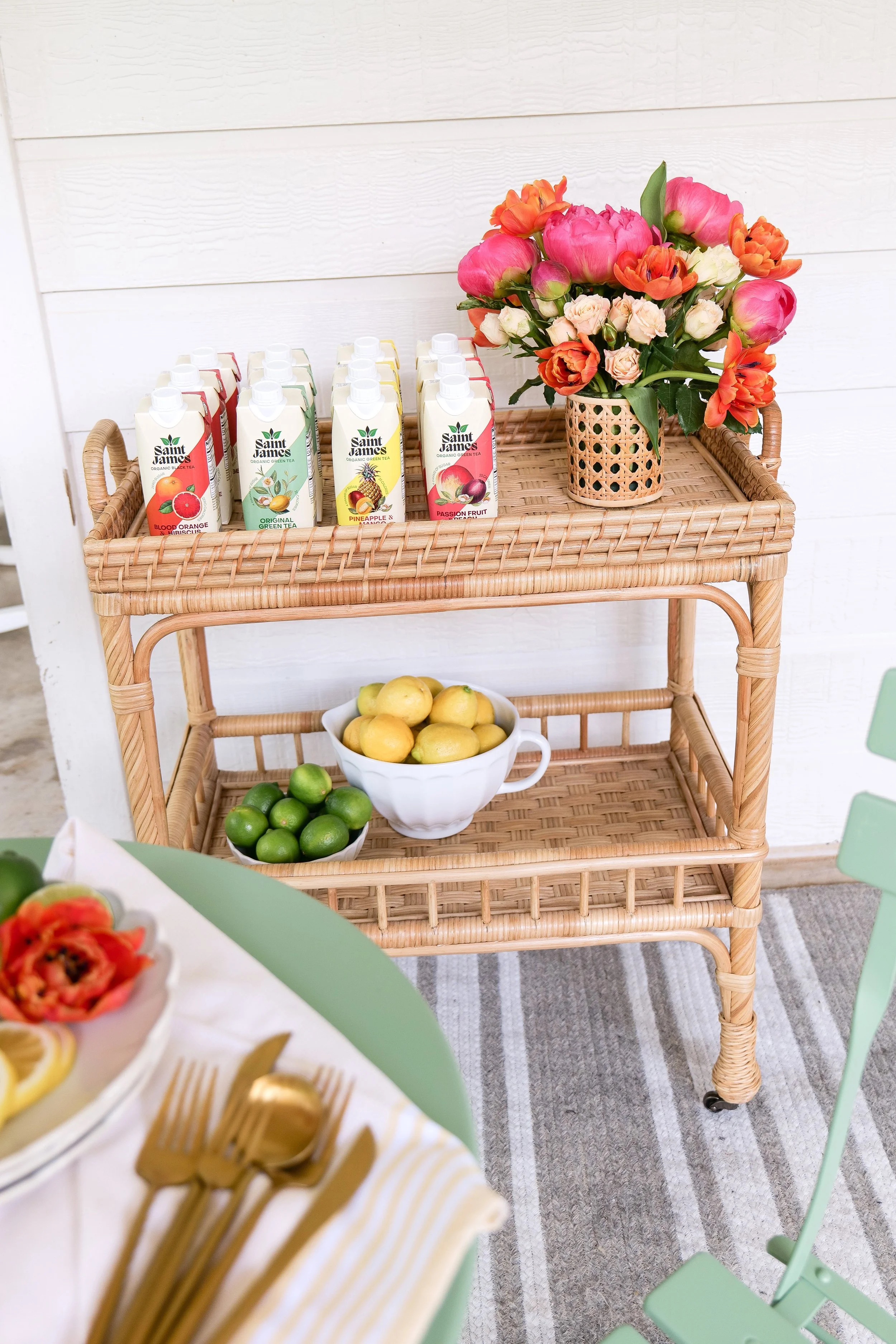 Creating the Perfect Summer Tablescape — Amanda Warren