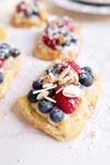 An Irresistible Treat: The Delicious Berry Custard Puff Pastry Tart ...