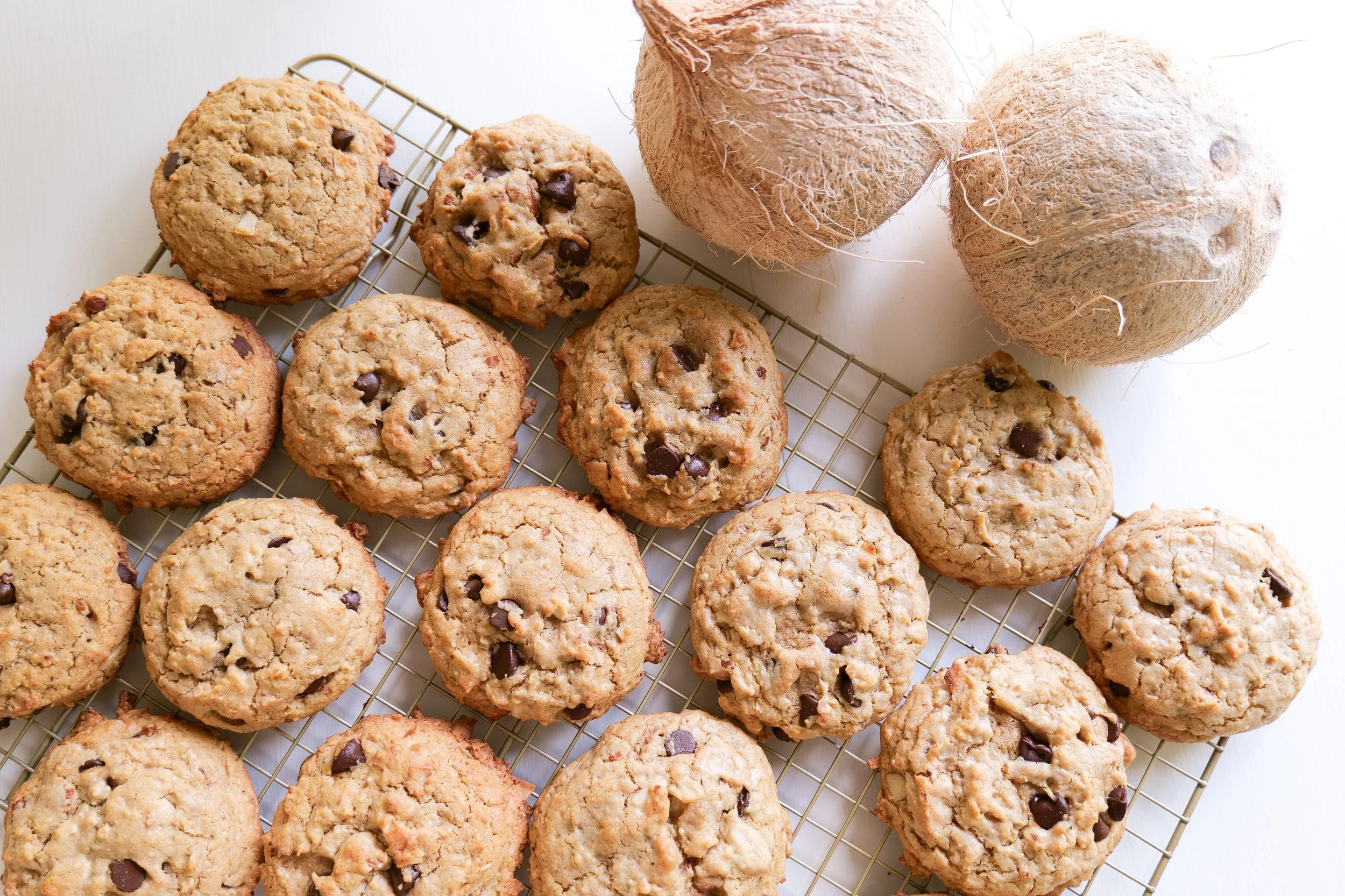 Decadent Almond Joy Cookies: A Tribute to the Classic Candy Bar ...