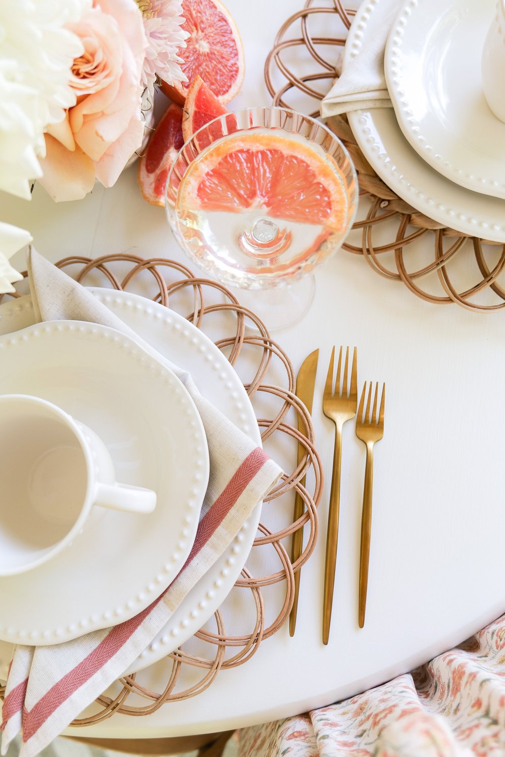 Creating a Beautiful & Memorable Mother’s Day Table & Celebration with ...