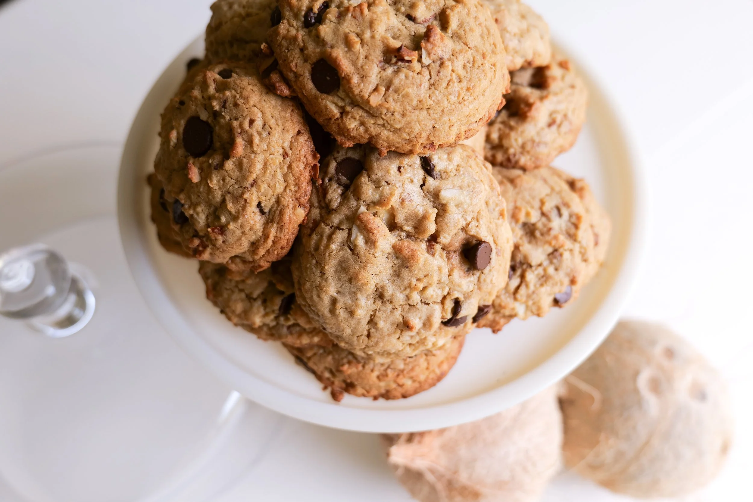 Decadent Almond Joy Cookies: A Tribute to the Classic Candy Bar ...