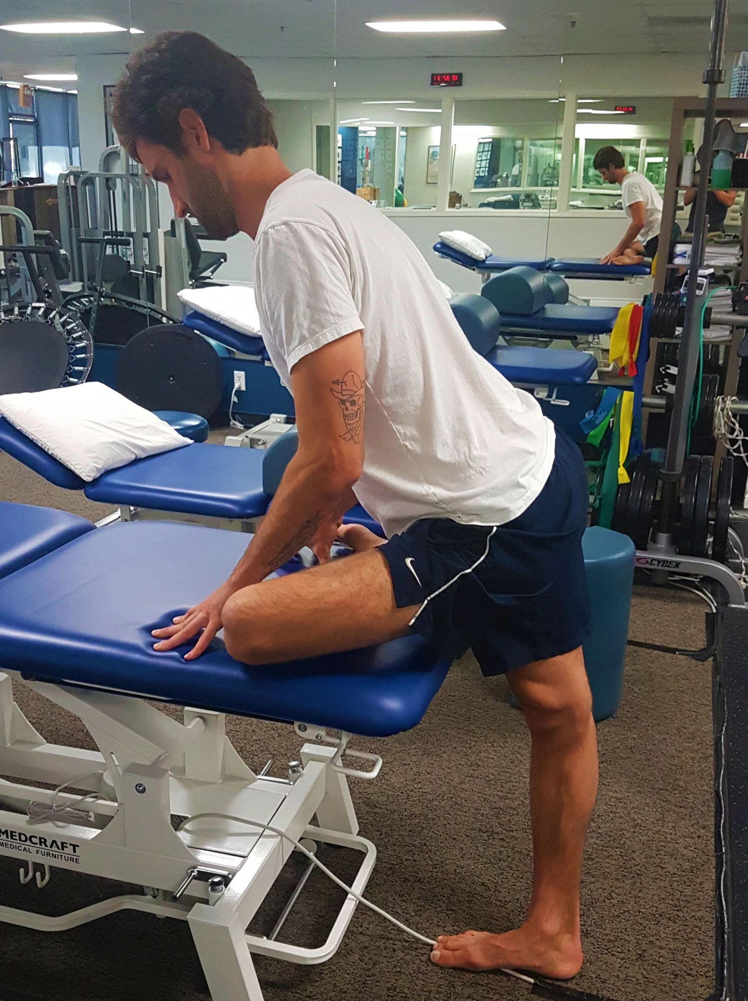 Why Flat Feet Say More About Your Legs Than Feet — Laguna Orthopedic ...