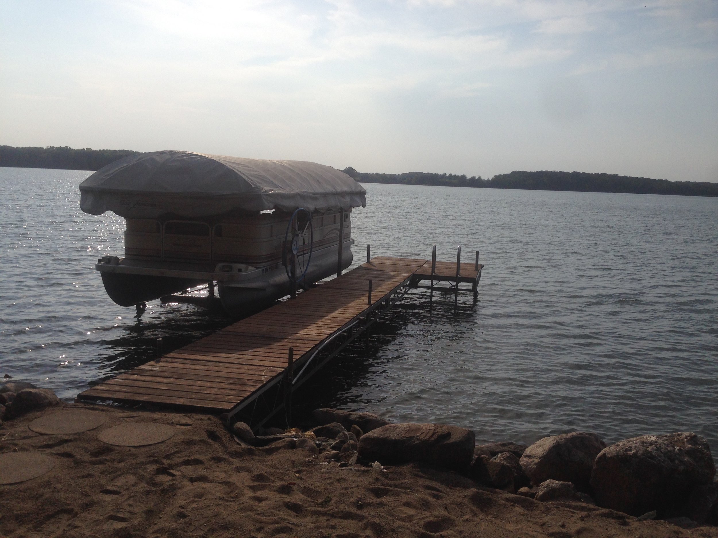 MN Docks & Boat Lifts - 10,000 DOCKS
