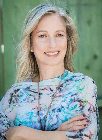 Lara Juliette Sanders - Talent Consult LA