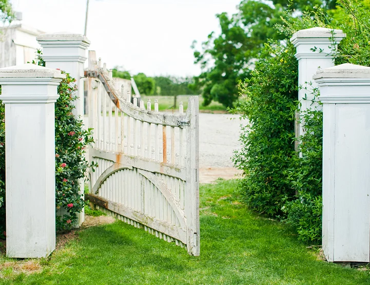 Plum Meadows – Wedding Venue, Gardens, Functions.