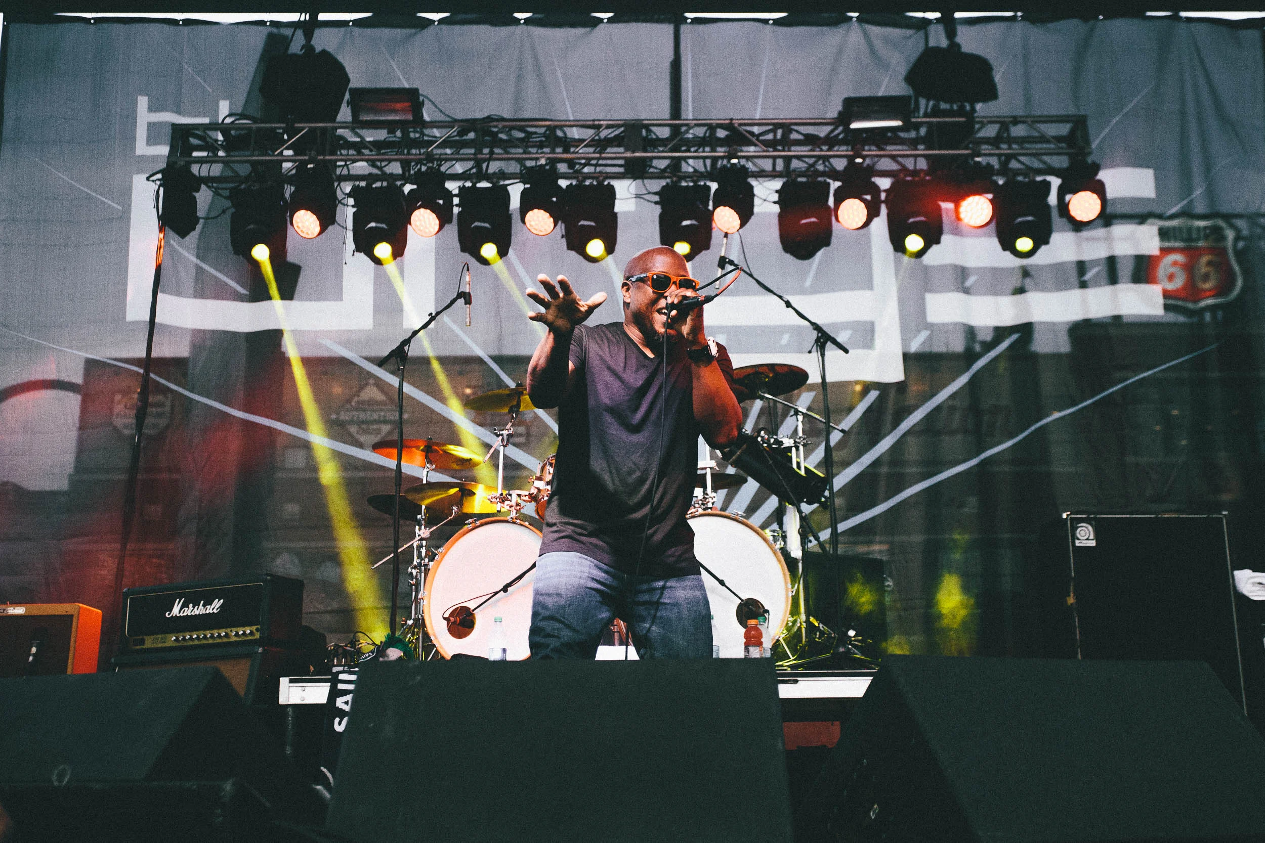 Concert — Mike Romer